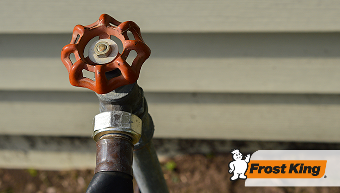 5 Smart (And Easy!) Tips to Protect Your Pipes | Frost King ...